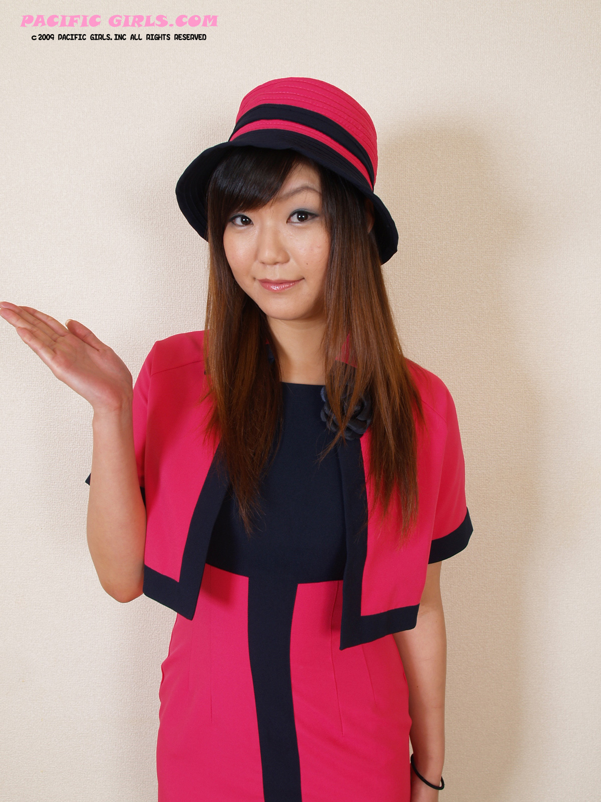 arisa 002 — Postimages