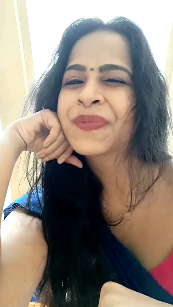 Sadhika Venugopal Big Deep Open navel in Violet Saree and Cleavage Show divx snapshot 00 53 542 ...