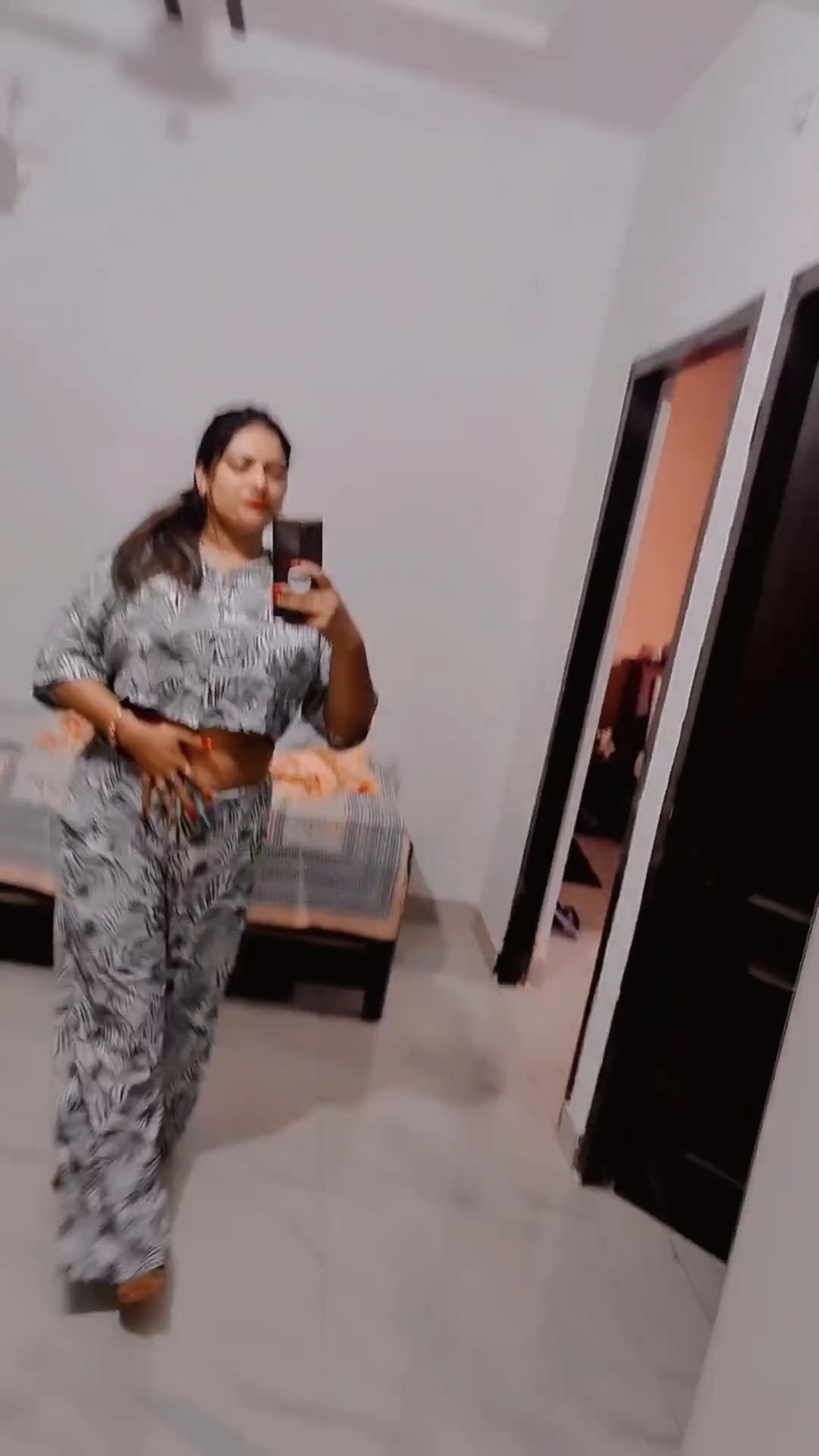 Chubby girl huge boobs and deep navel in sleepwear mp4 snapshot 00 00 489 — Postimages