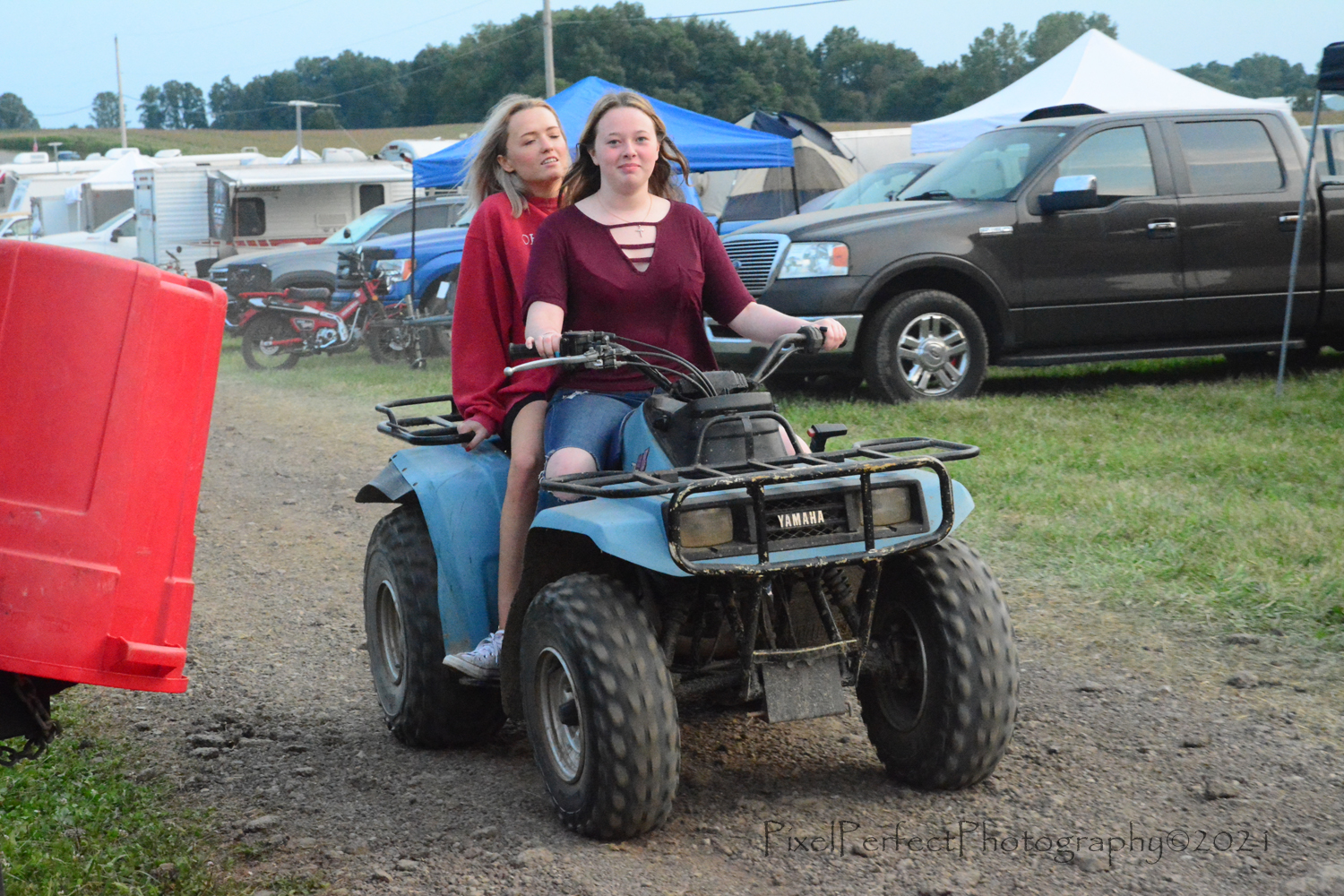 TCH 4954 — Postimages