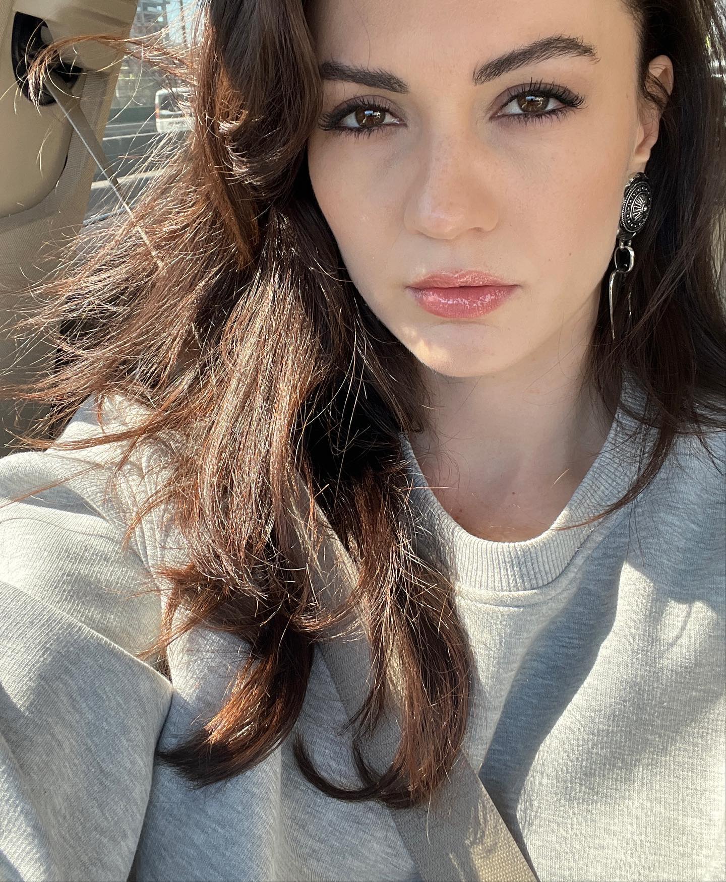 burcuozberk IGfeed1 1 — Postimages