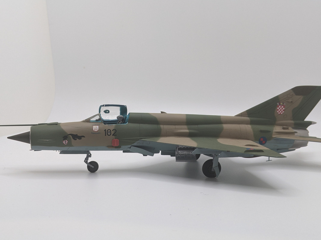 Zvezda 1/72 MiG-21bis - Ready for Inspection - Aircraft - Britmodeller.com