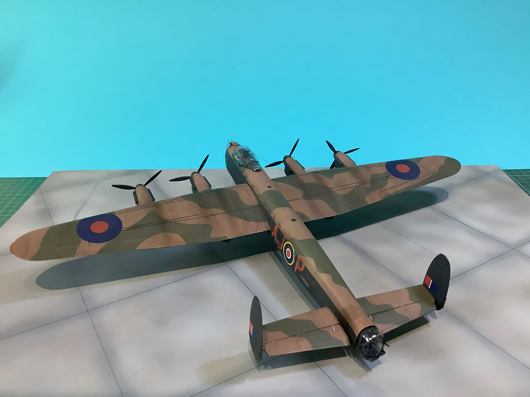 1/72 Revell Avro Lancaster BIII Special "Dambuster" AJ-P - Non-LSP ...