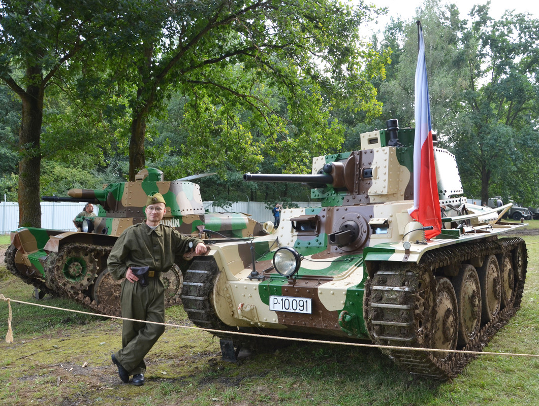 18th Tank Day - Real Armour - Britmodeller.com