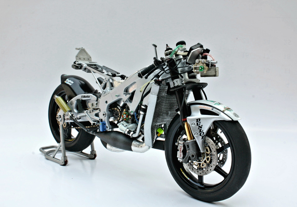 Hasegawa Honda RS250RW, '09 - Last two-stroke 250cc Championship ...