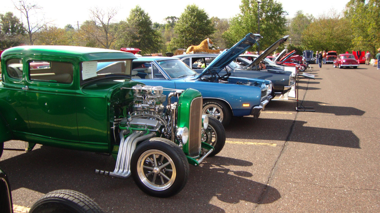 Buxmont Car Show 2019 group shot — Postimages