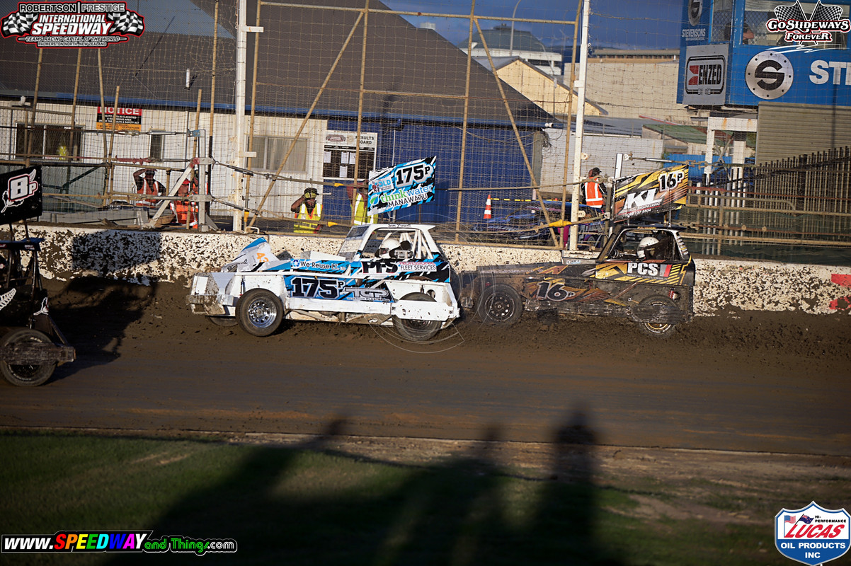 DSC 7706 s&t — Postimages