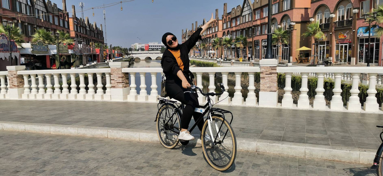 612296 0 — Postimages