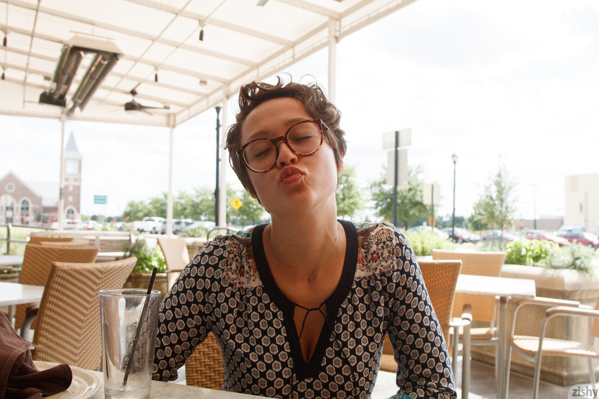 reggbu86m1p78892 — Postimages