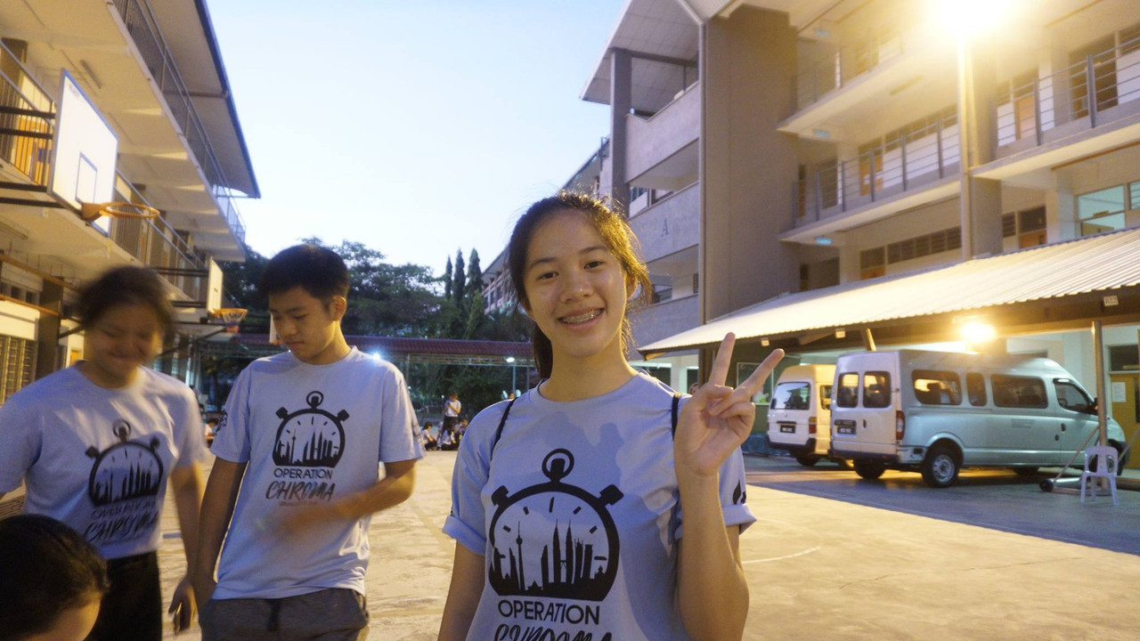 6 E584278 0 A74 4 AAF B49 A 7 C0 FA882 EFE6 — Postimages