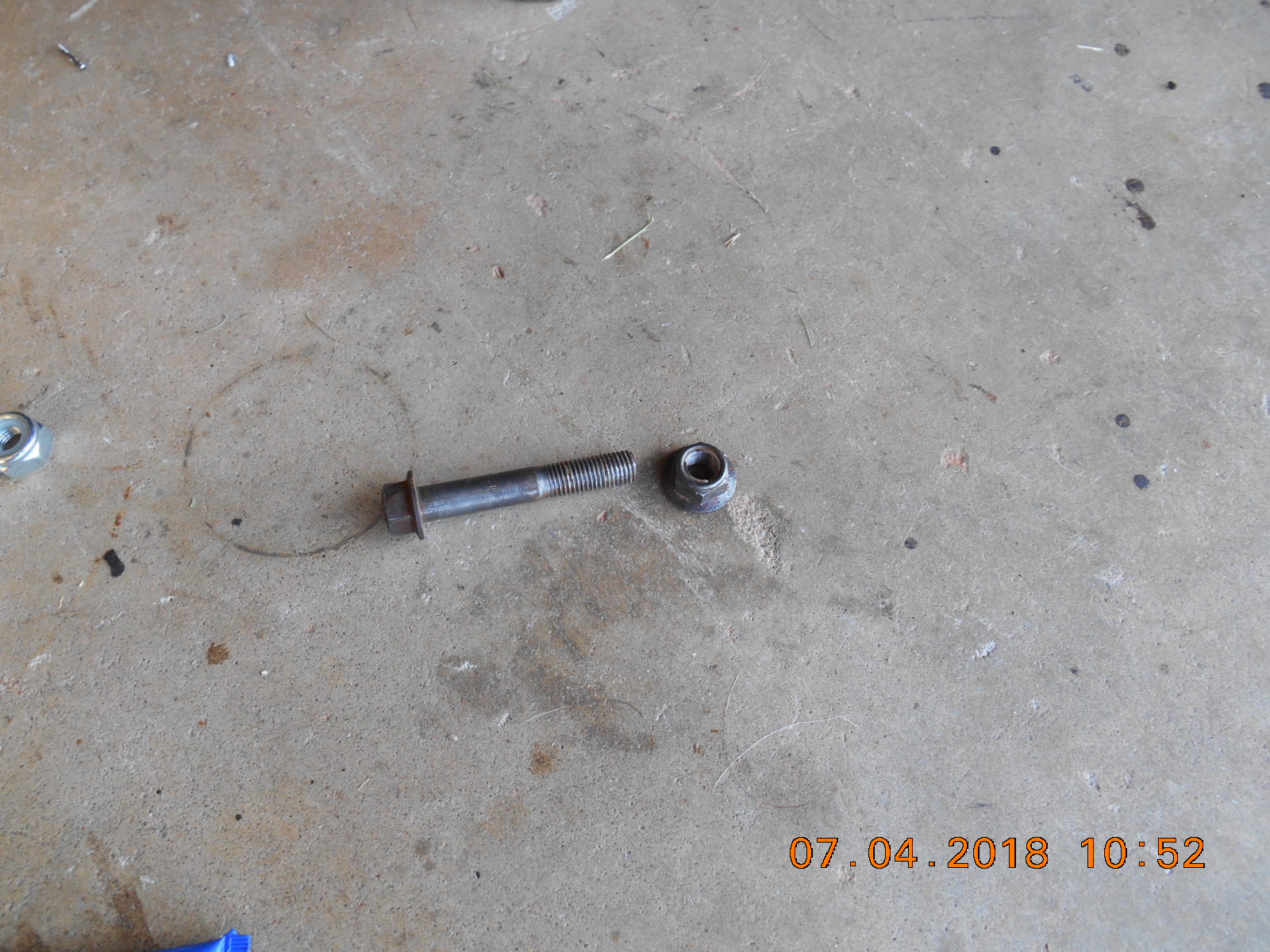 Driver Pinch Bolt — Postimages