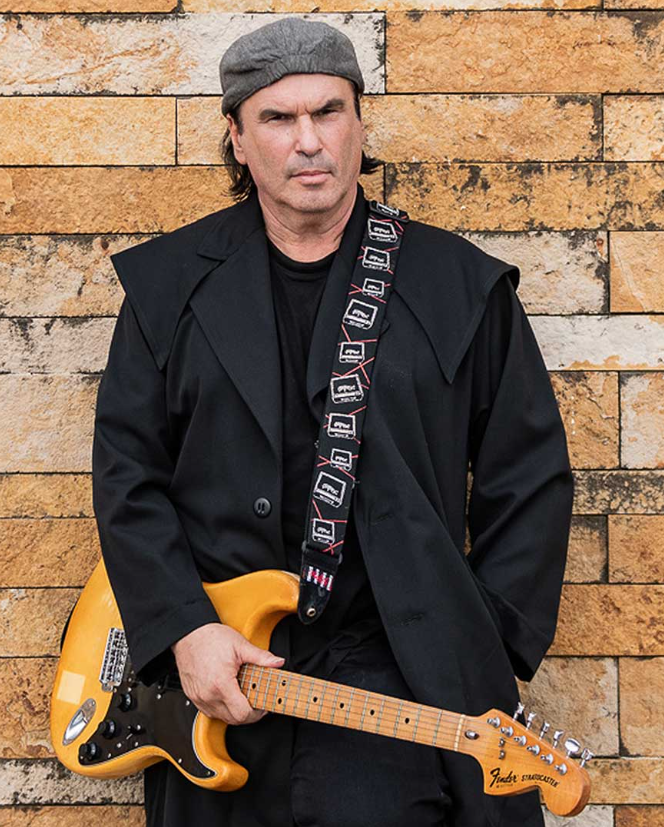 resist fernando cunha1 — Postimages