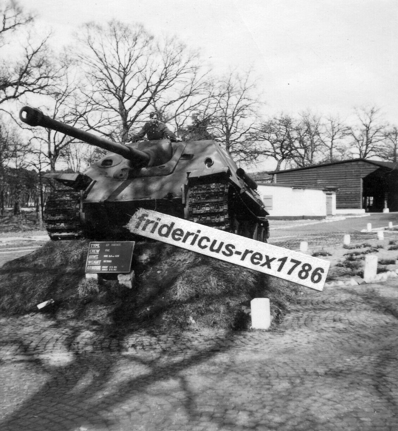 Foto Panzer Tank schwerer Jagdpanzer V Jagdpanther (1) — Postimages