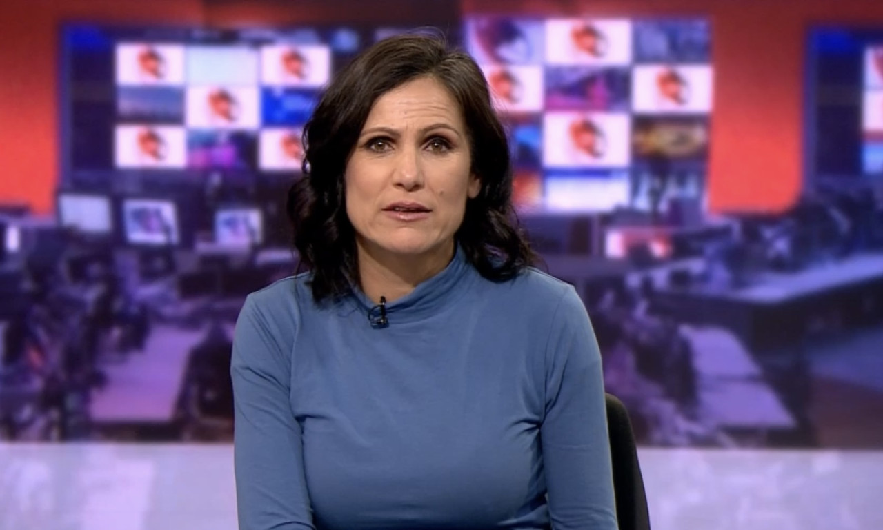 6 CAADBC9 5021 43 E9 ABAE 189 FC561 ACE7 — Postimages