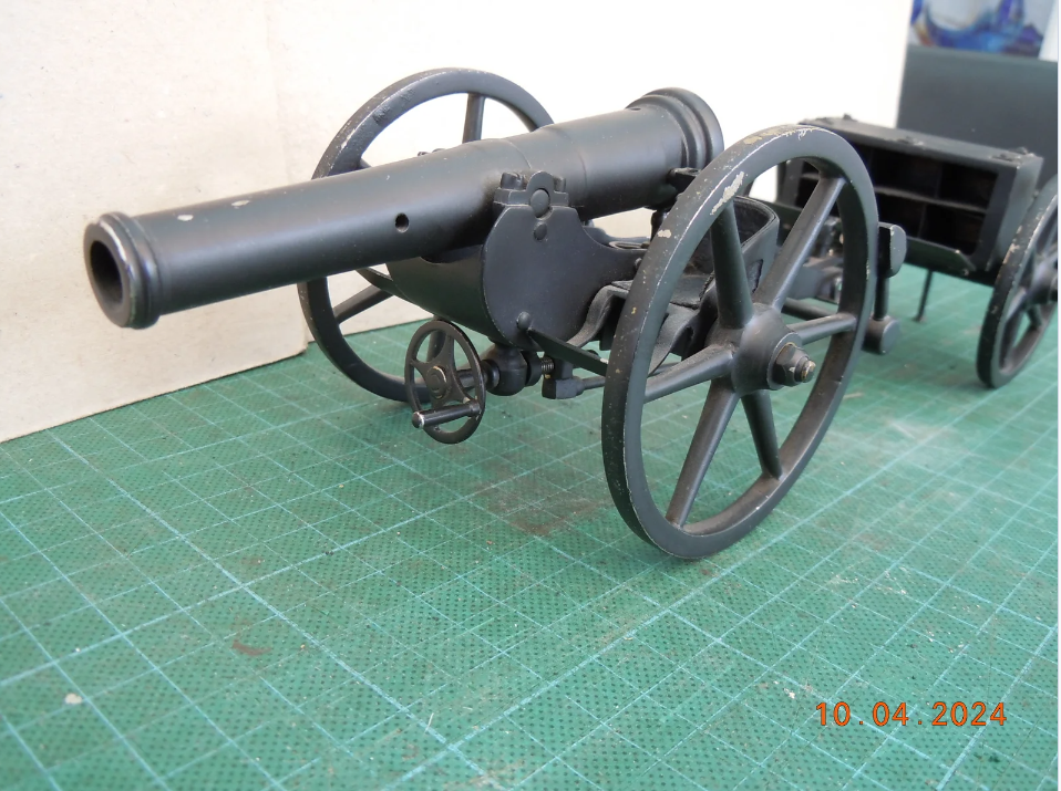 Canon miniature