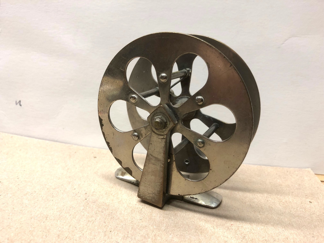 Amateur 4 back — Postimages