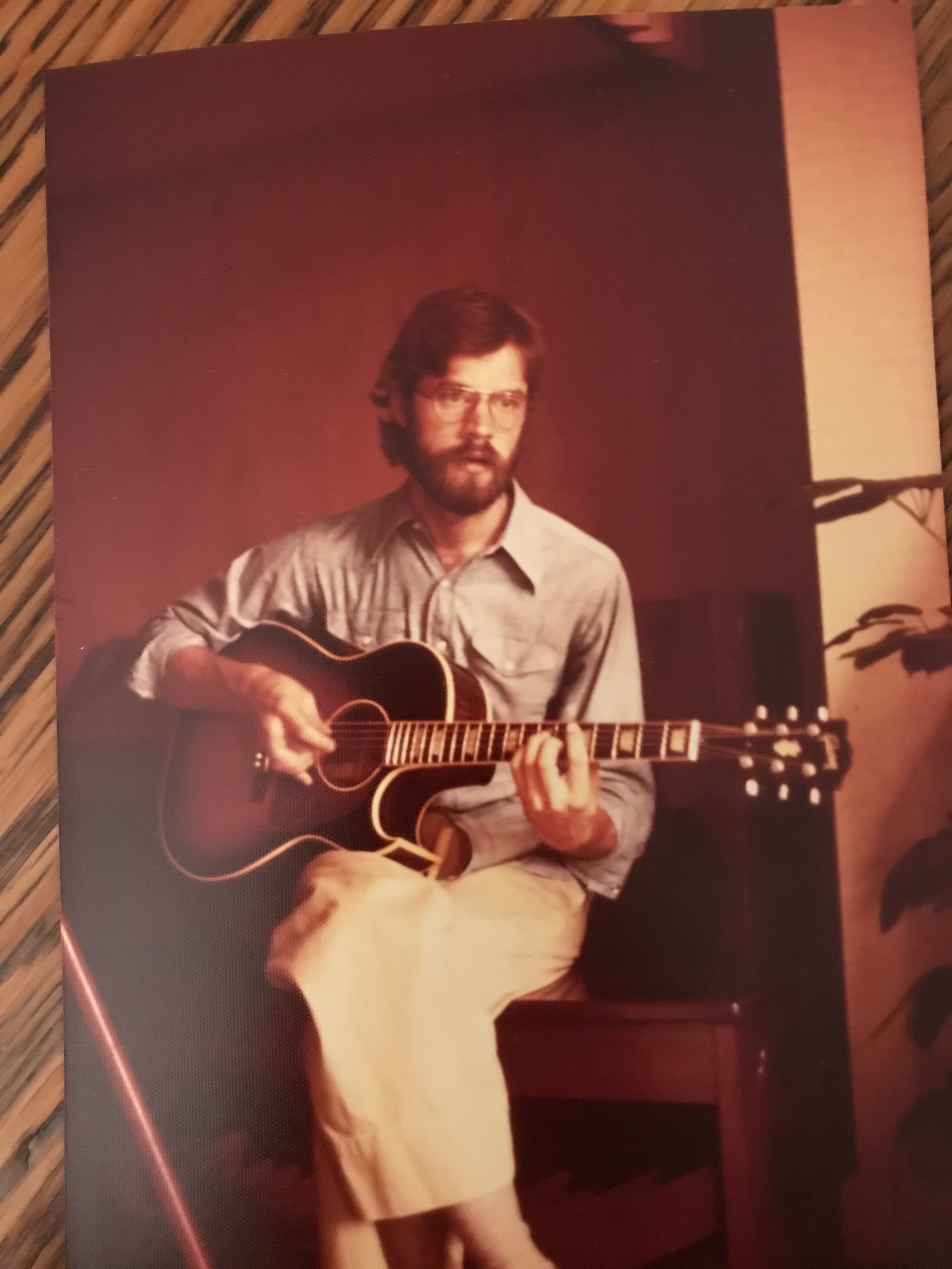 CF 100 — Postimages