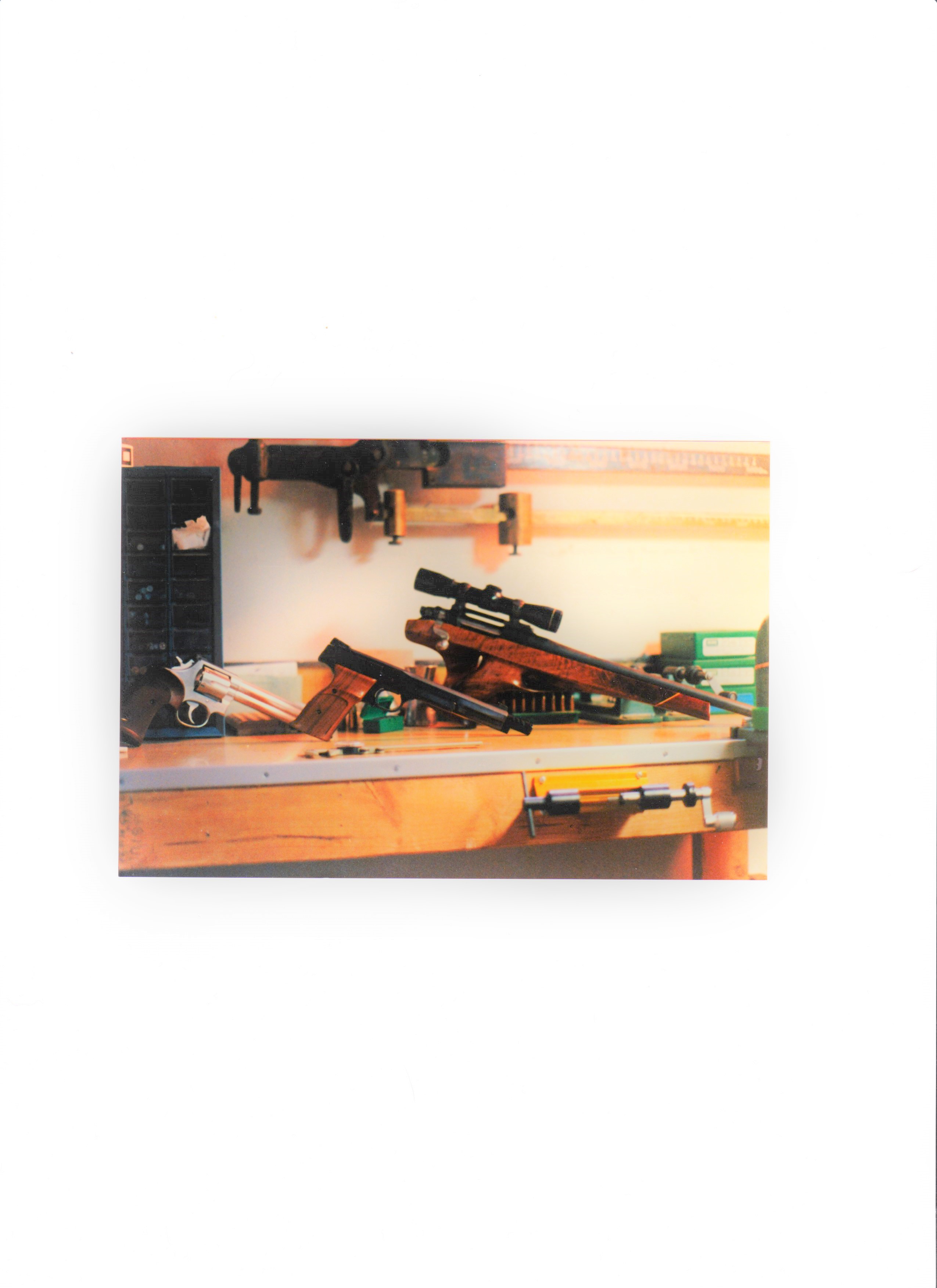 Scanned pistol picture 001 — Postimages