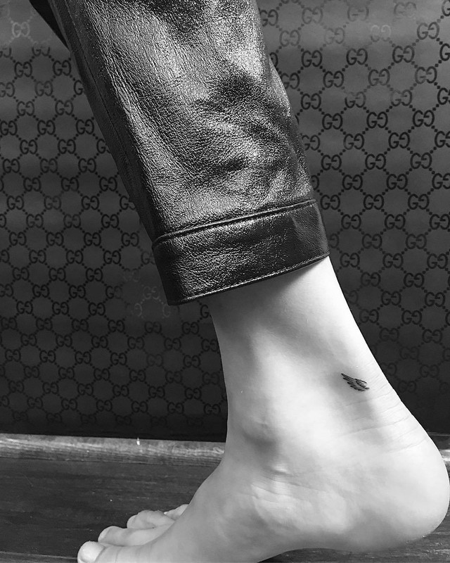 Bella Hadid Feet 2593374 — Postimages