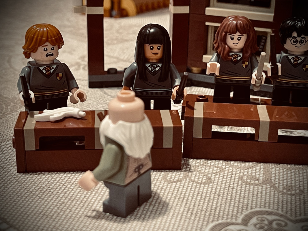 E9 DC126 B D43 F 4030 A367 0 CD560 C2 E25 B — Postimages