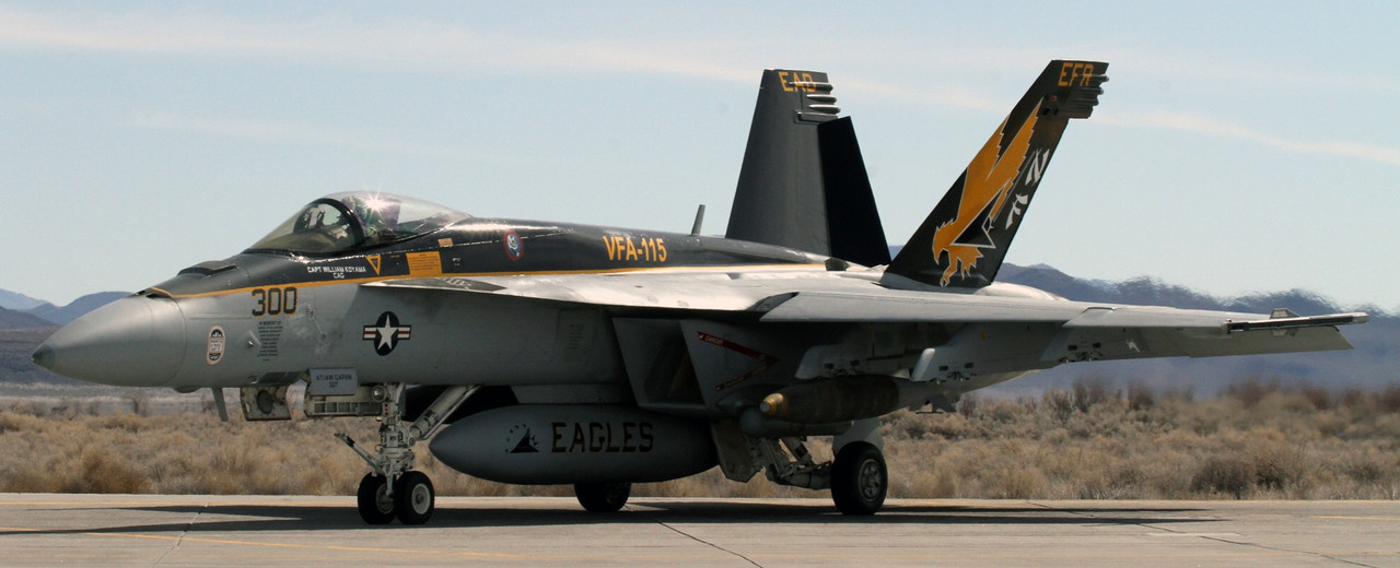 FA 18 E VFA 115 Eagles 074 — Postimages