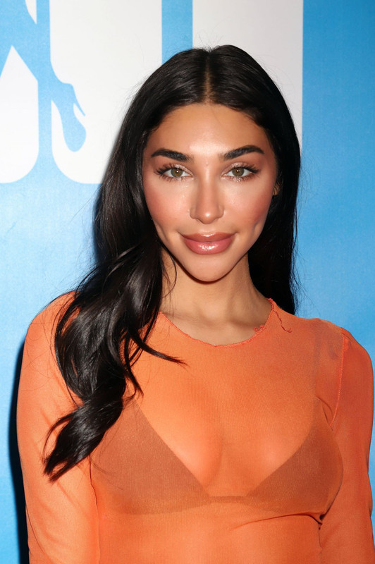 994968621 CH3 CAF1 122 227lo — Postimages