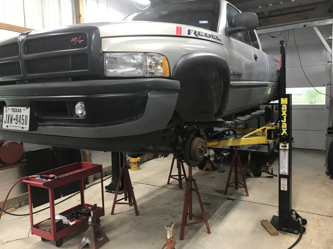 dodge ram 1500 maxjax — Postimages