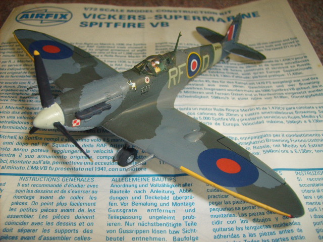 Tim's long-wing Spitfire 6 - COMPLETION - Supermarine Spitfire ...