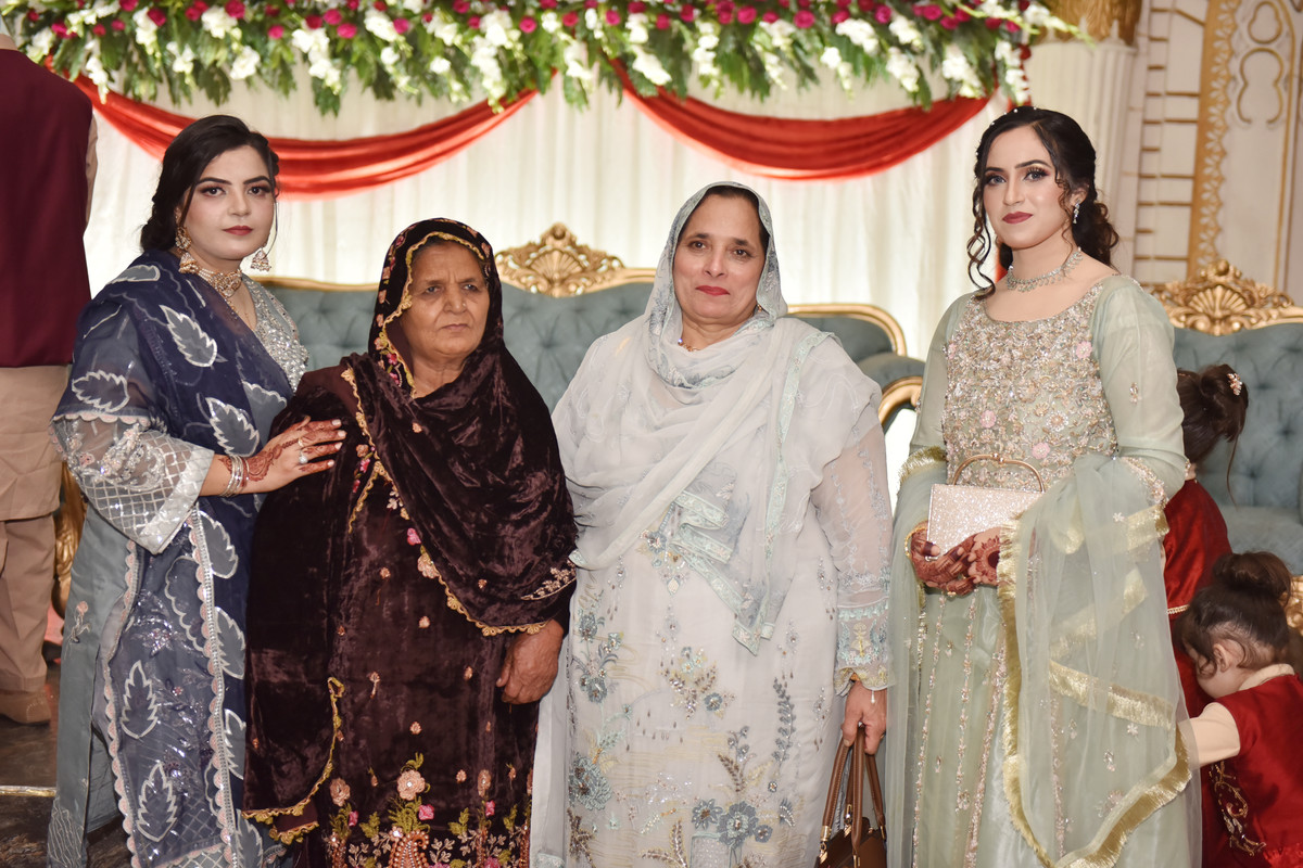 Ir Studio (122) — Postimages