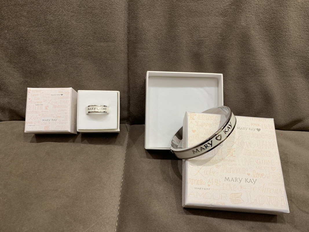 990199 F5 9115 4 F0 F BB02 B3 B77 C80 F00 A — Postimages