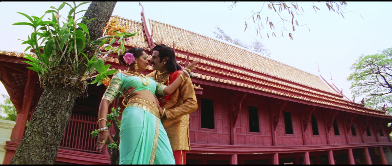 M (3) — Postimages