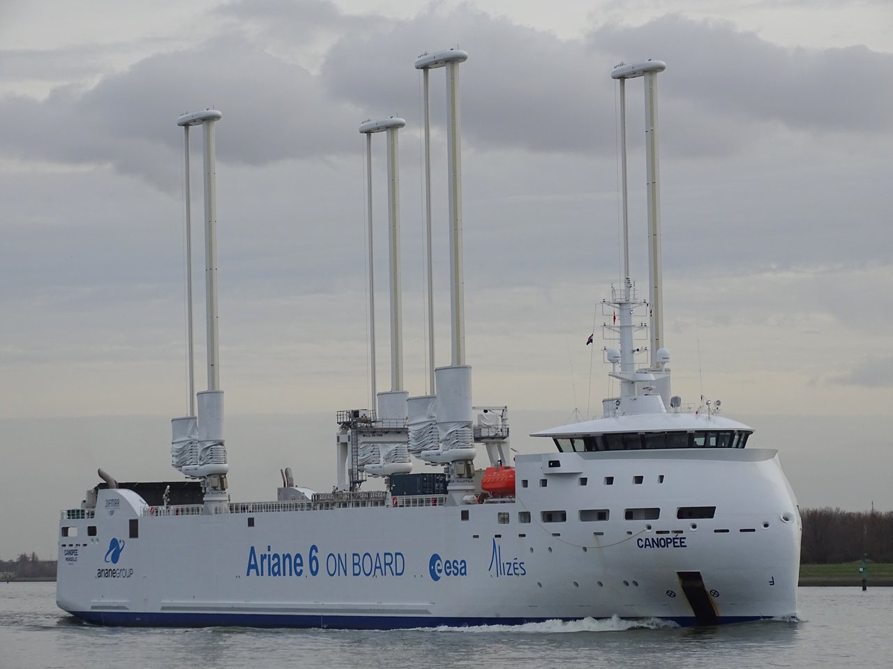 Canopée, 7 2 2024, nr 6 — Postimages