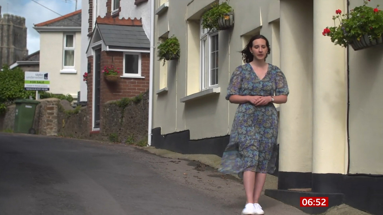 Breakfast Locals 20220629 06000700 ts snapshot 52 35 910 — Postimages