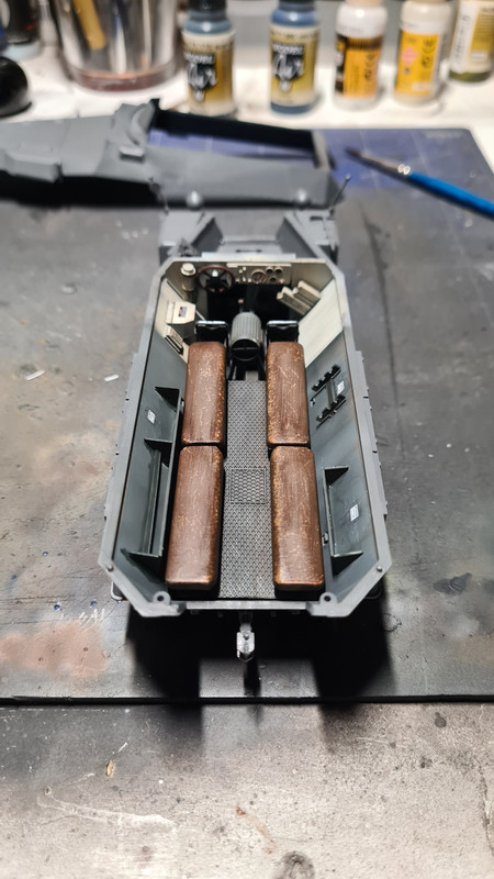 Tamiya Hanomag in France ( without the Krupp ) - Work in Progress ...