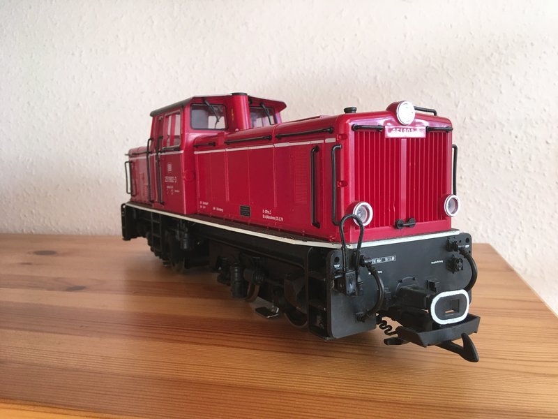 Narrow gauge freight train (H0e) : r/modeltrains