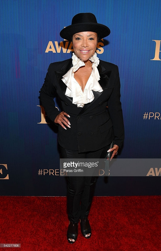 Lynn Whitfield Feet 2362335 — Postimages