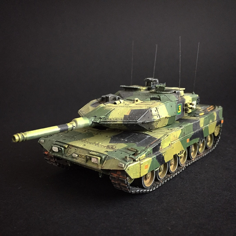 1/72 Revell Strv Leopard 2a5 - Ready for Inspection - Armour ...