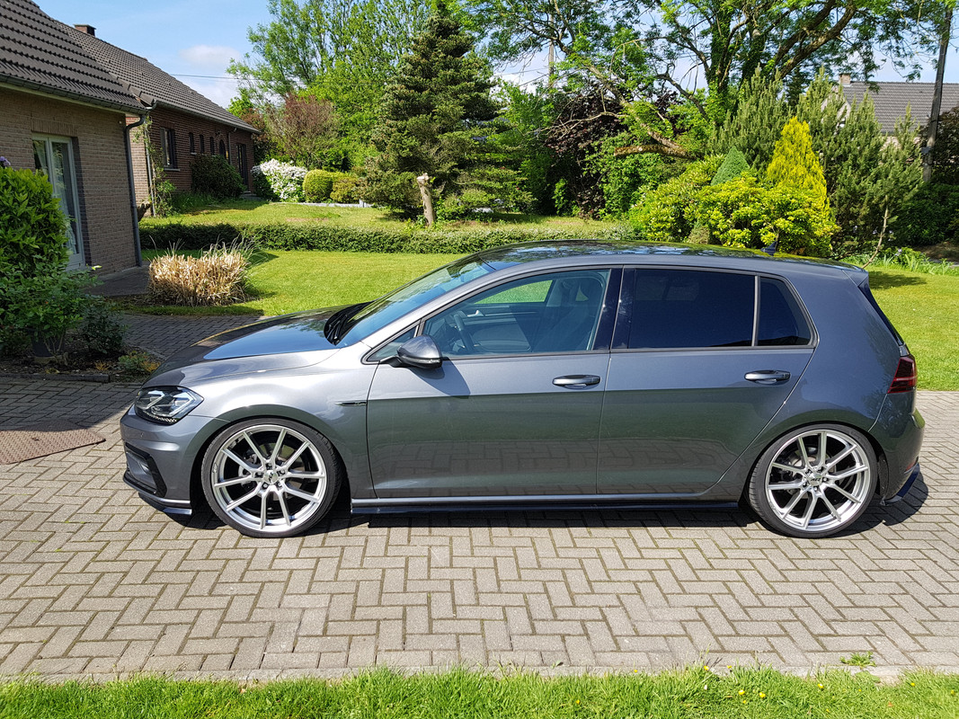 [Johan_edg] Golf VII GTI TCR 290CV DSG7 Pure Grey - Forum Golf 7