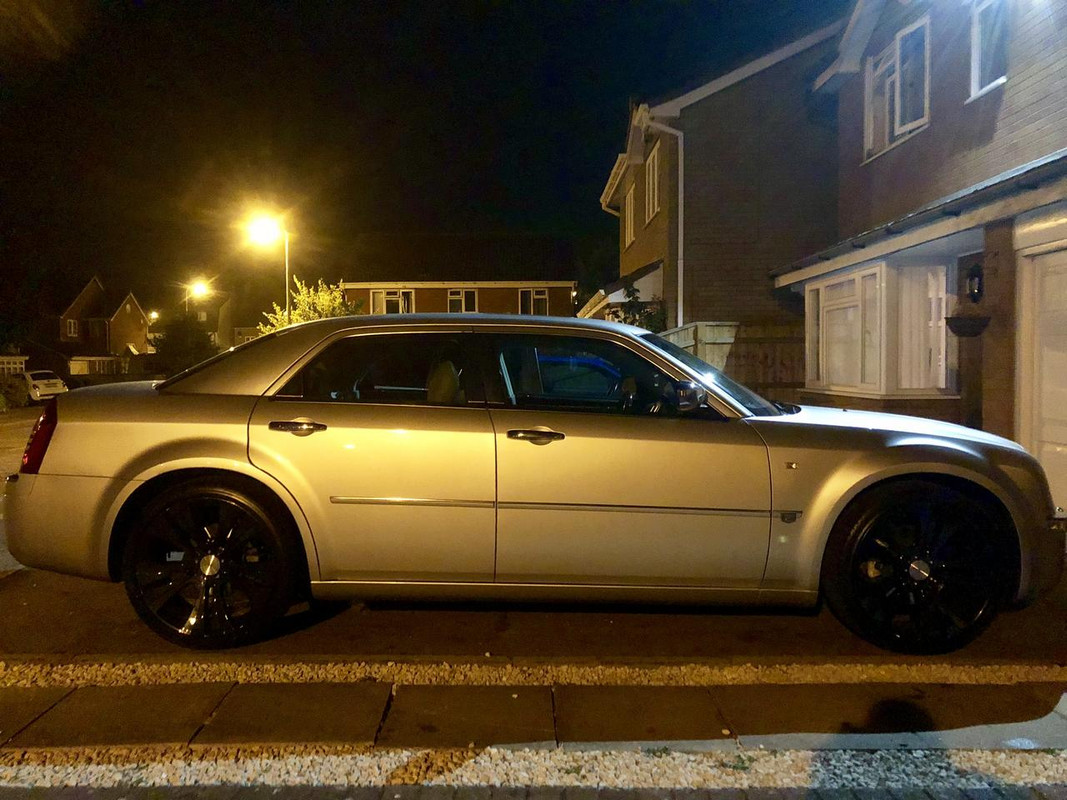 FC2 C4995 B2 AF 4 A9 D A77 E 00 F9 B2 E80 B50 — Postimages