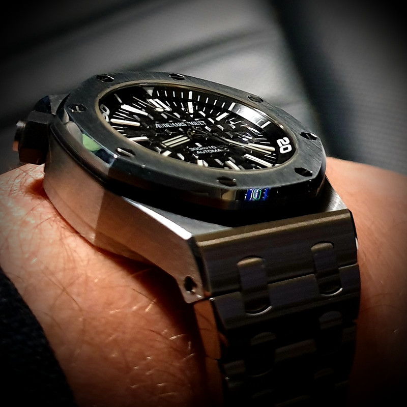 wristie AP ROO — Postimages