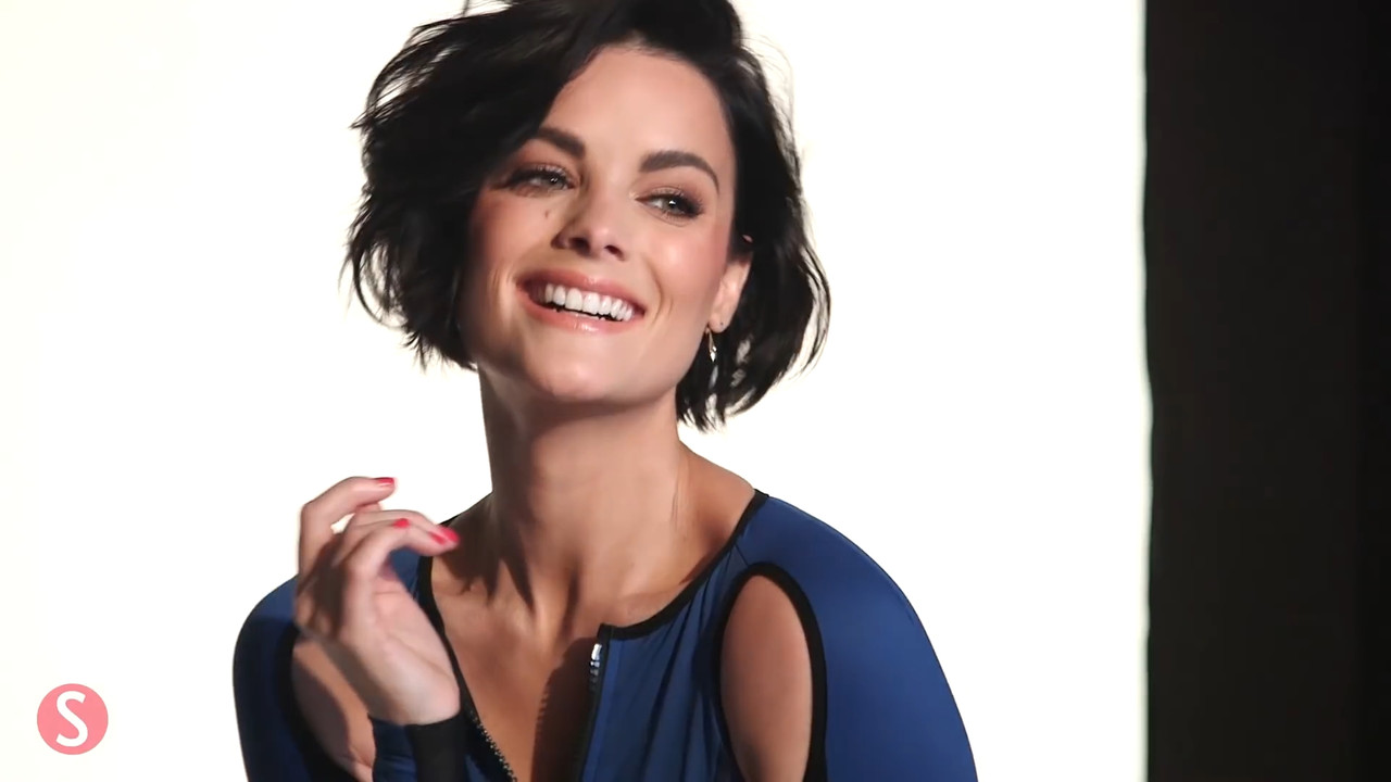 Jaime Alexander Cover Shoot Behind the Scenes 10 — Postimages