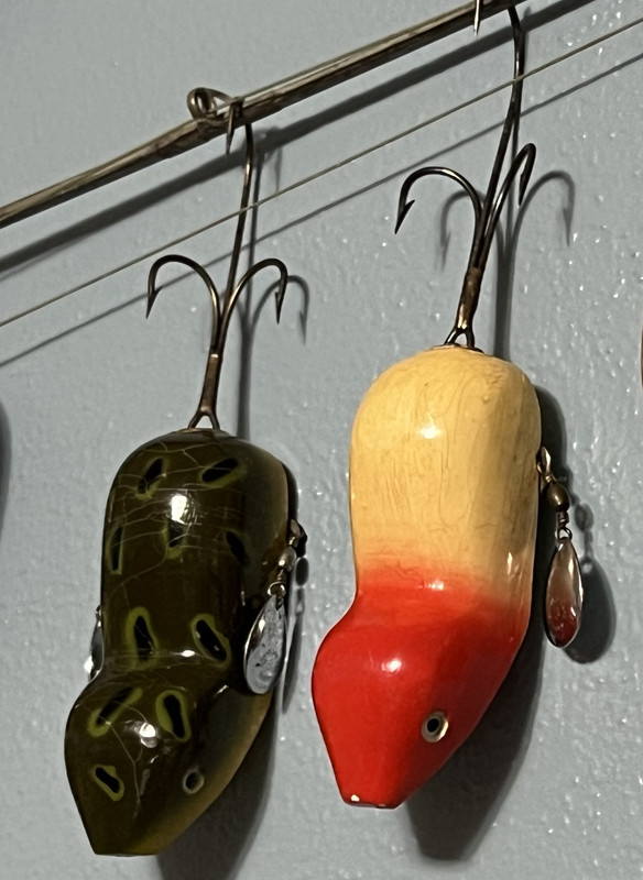 Shakespeare musky size Paddler Mouse lure.