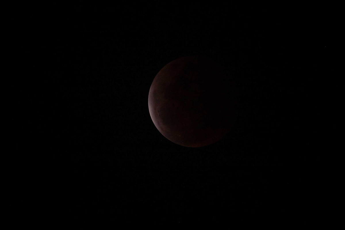 Moon Eclipse 260521 2 — Postimages