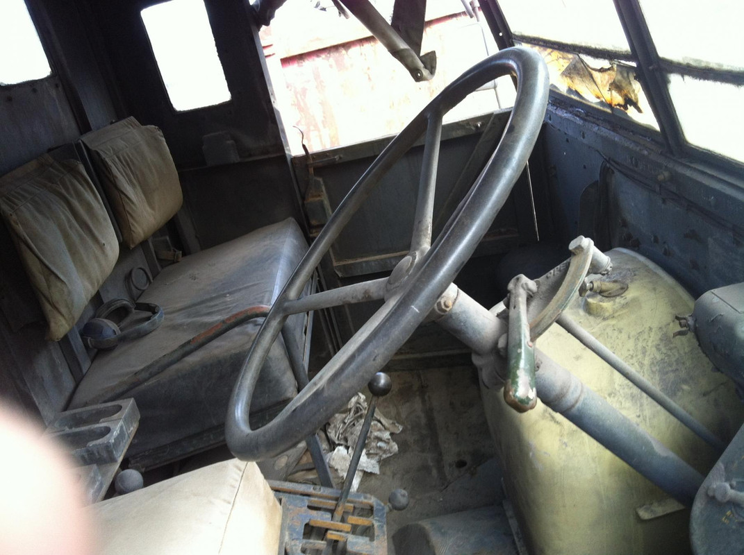 Scammell Pioneer series - upholstery - Missing-Lynx