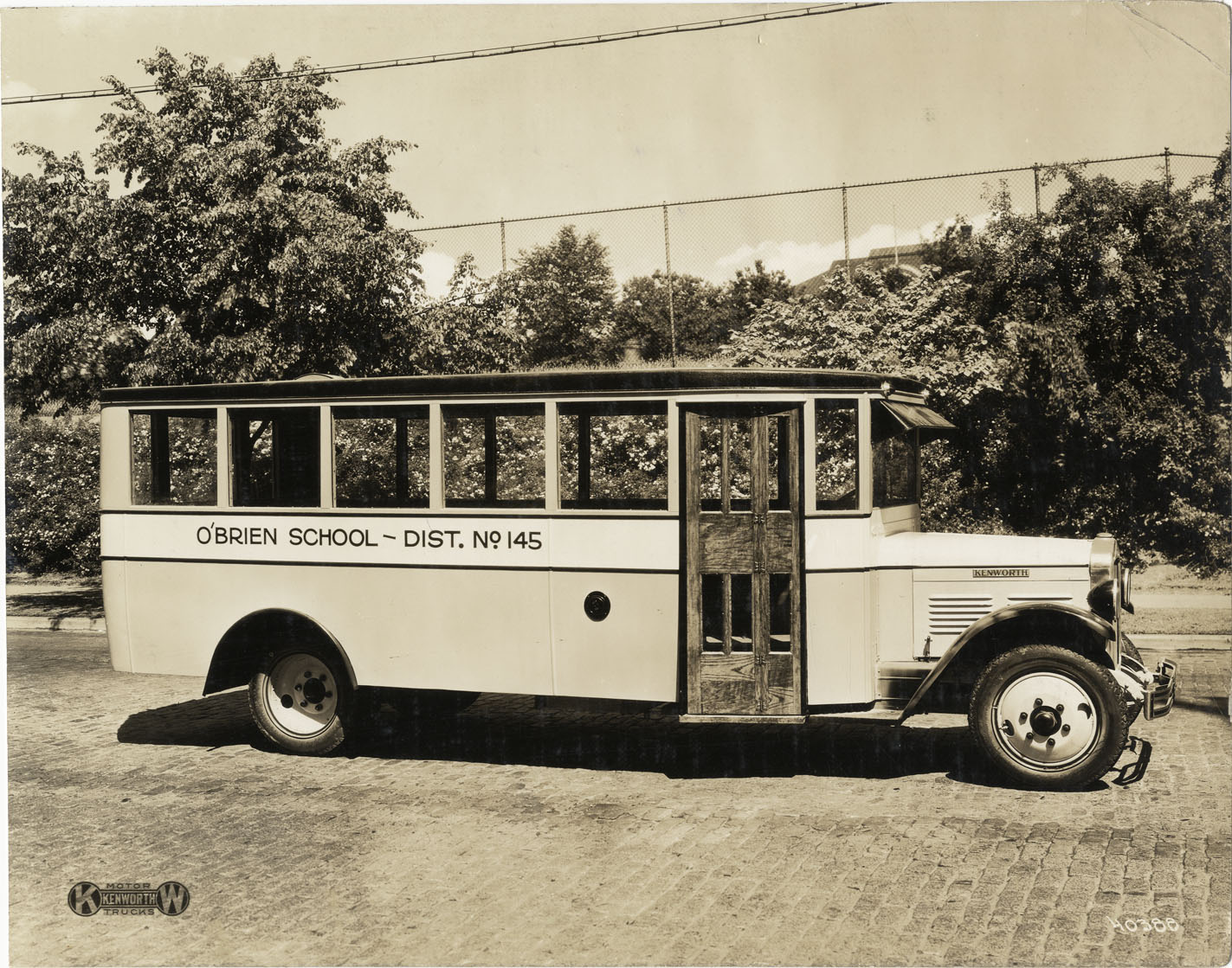 What Am I 5535 Kenworth 1920 s Model 100 school bus O Brian School ...