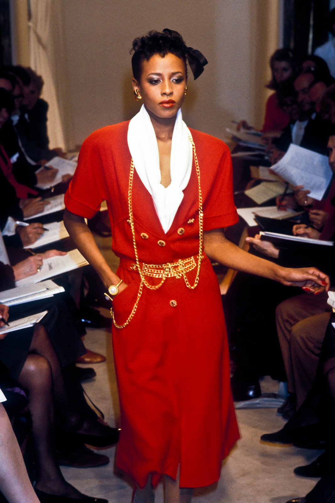 Fashion Classic: CHANEL Haute Couture Fall/Winter 1982 | Lipstick Alley