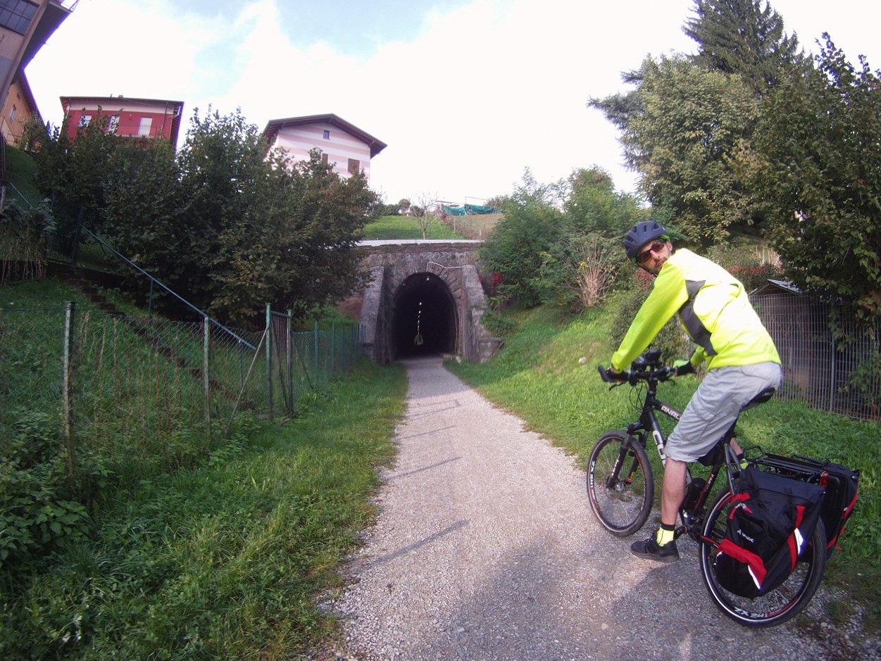 10 FILE0012 — Postimages