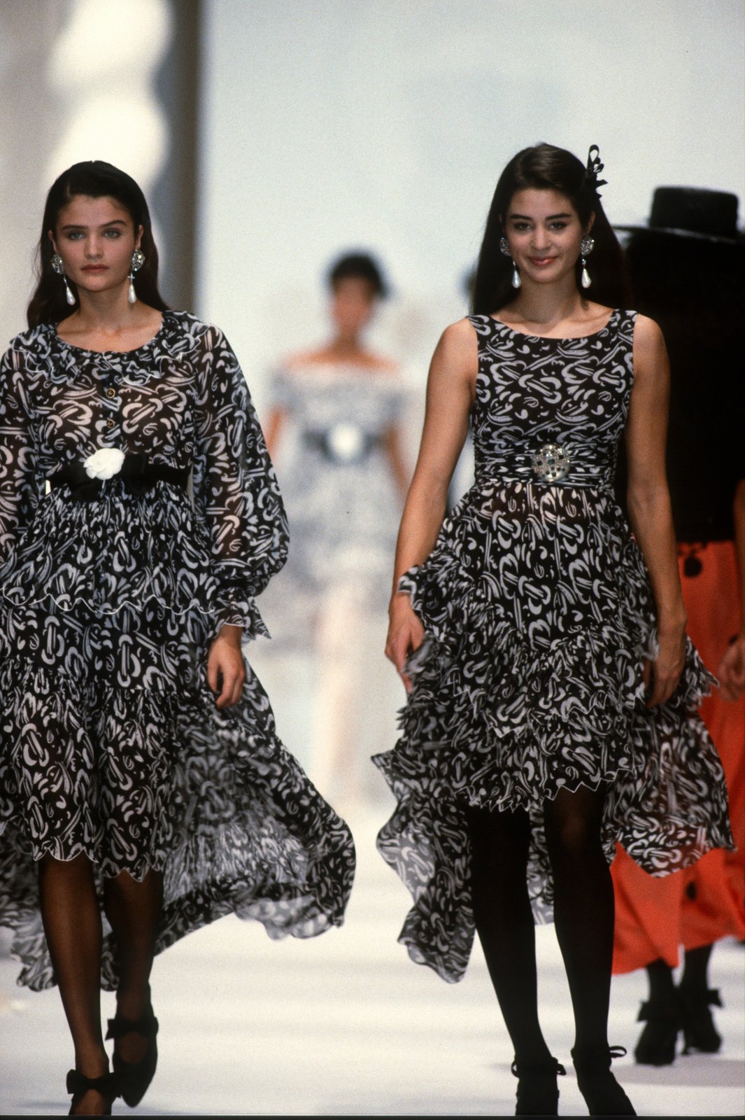 Fashion Classic: CHANEL Spring/Summer 1990 | Lipstick Alley