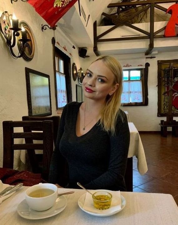 Amina — Postimages