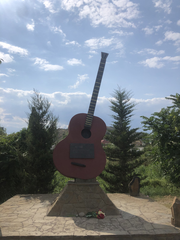 33 E199 DD AC0 F 4199 AB75 691 C373 E5 BCE — Postimages